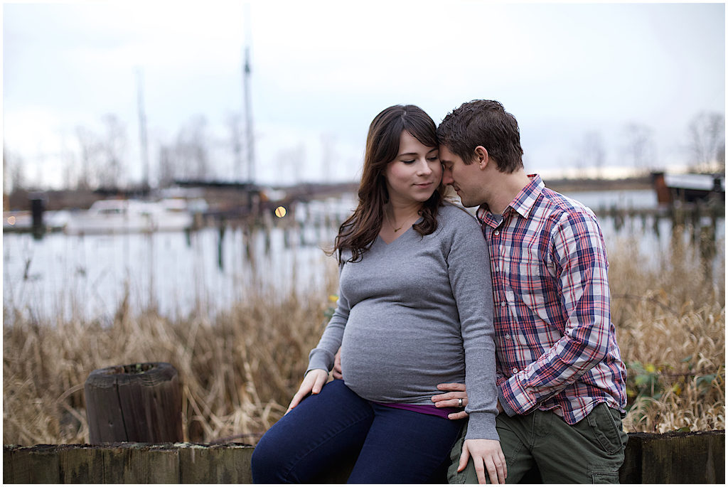 Tess & Michael | Maternity Photos in Steveston